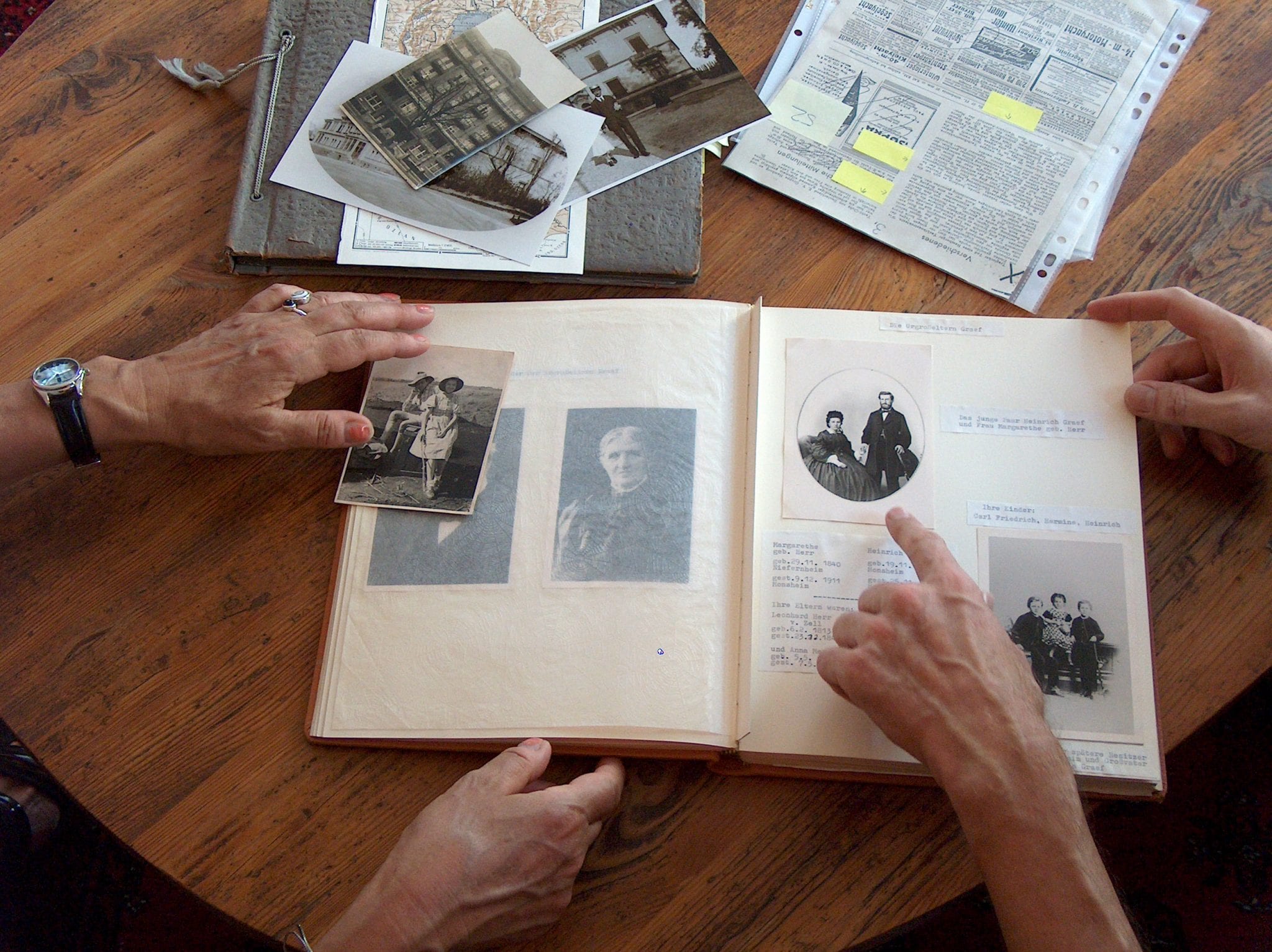 Das Buch des Lebens — Ihre persönliche Biografie schreiben lassen von ...